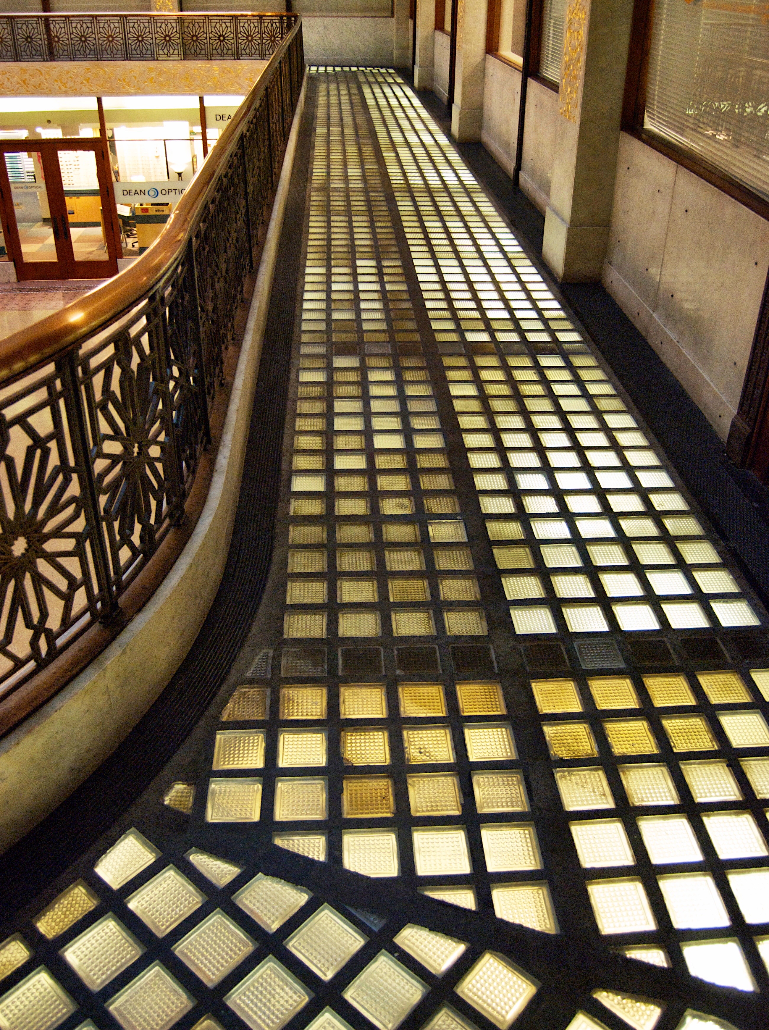 2.7. COMMODITY: THE ATRIUM – The Architecture Professor