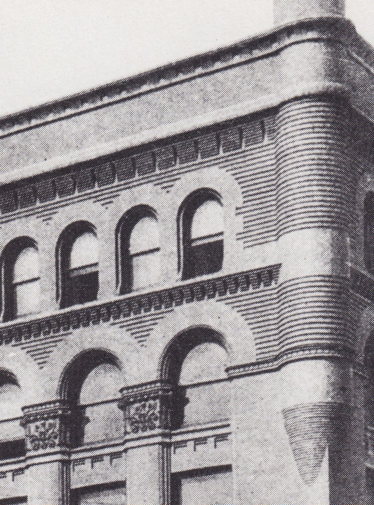 8.21. ROOT GETS THE ARCADE RIGHT: THE McCORMICK BUILDING – The ...