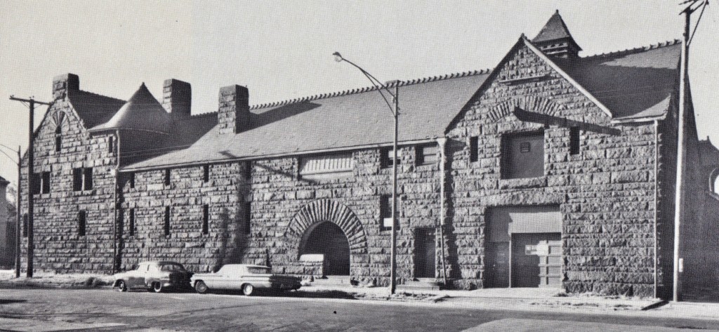 4.9. THE ART OF THE WALL: THE 1ST REGIMENTAL ARMORY – The Architecture ...